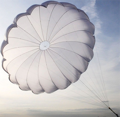 Two2Fly| Parachutes de secours pour ULM, autogire, avions - révision ...